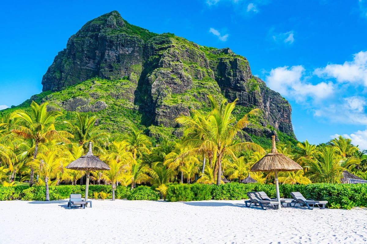 Ile Maurice : les 8 plus belles plages pour se baigner et profiter de ...